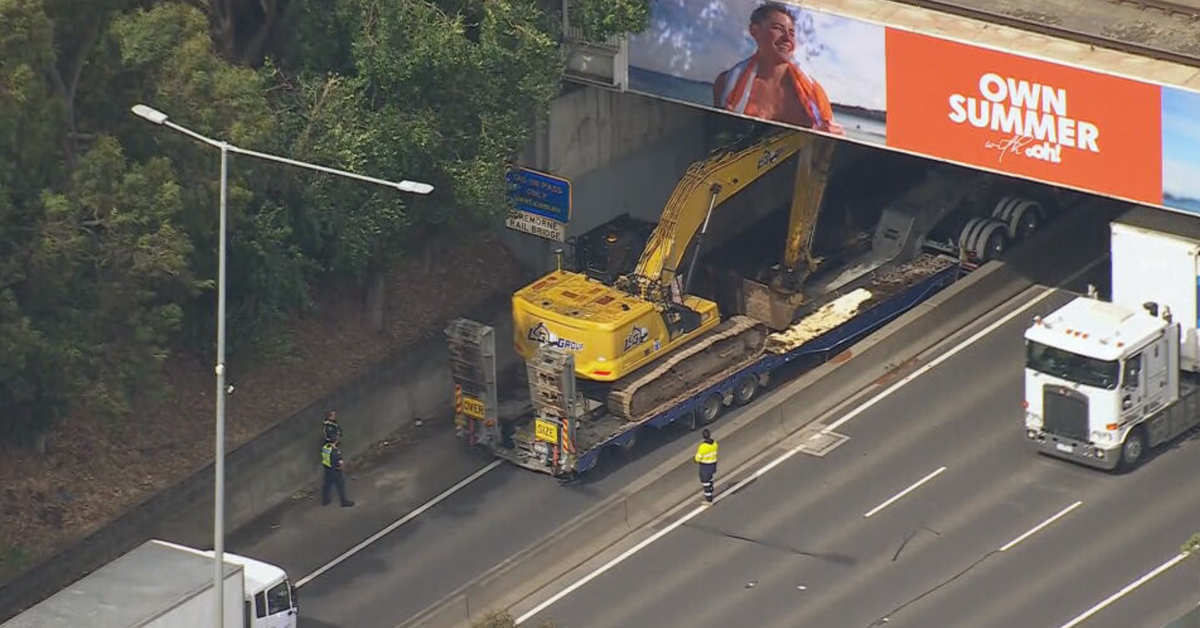 Batman Avenue: Major train, road delays after truck strikes two bridges ...