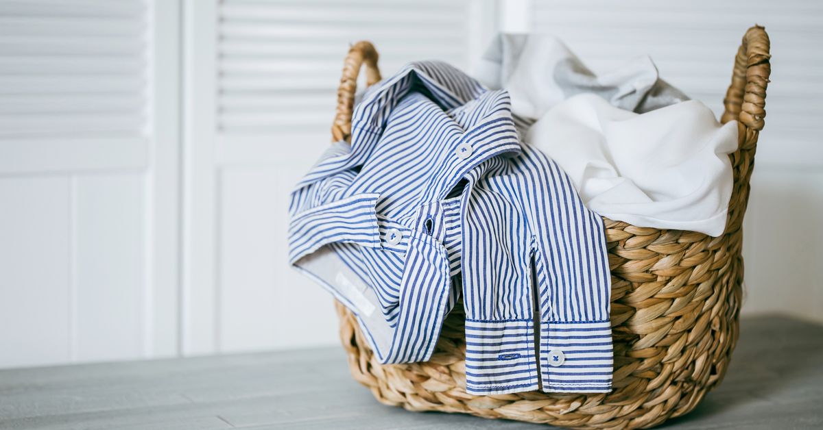 Laundry hacks: Five ways to remove creases on clothes without ironing ...