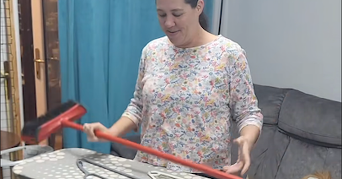DIY Gift wrapping station with ironing board, broom and coat hangers ...