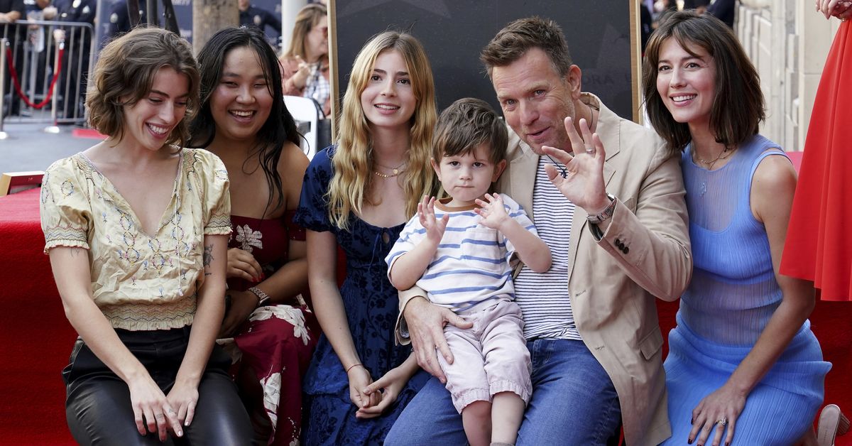 Ewan McGregor joined by family at Hollywood Walk of Fame ceremony ...