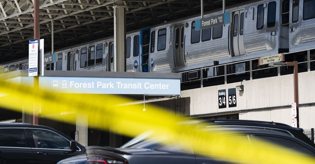 Chicago shooting update: Four dead after shooting on US train