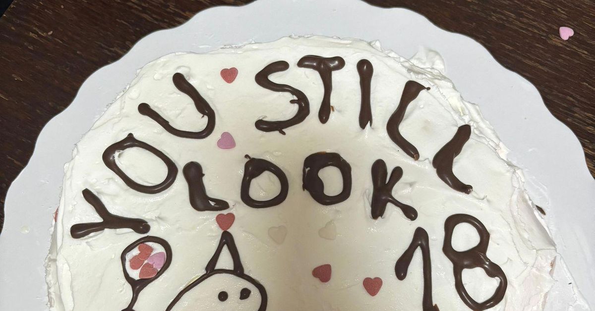 Birthday cake's hilarious message: 'You still look 18... from a distance' - 9Honey