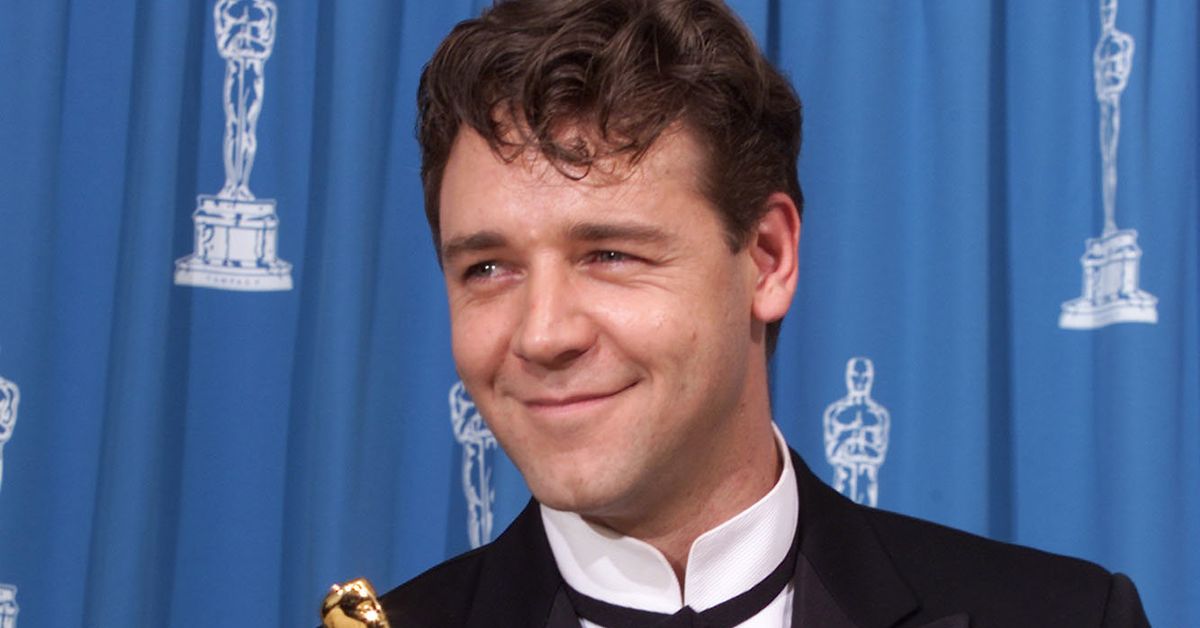 All the weird and wonderful things celebrities do with their awards ...