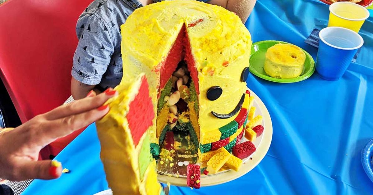 How to make a Lego Head lolly filled layer cake - 9Kitchen