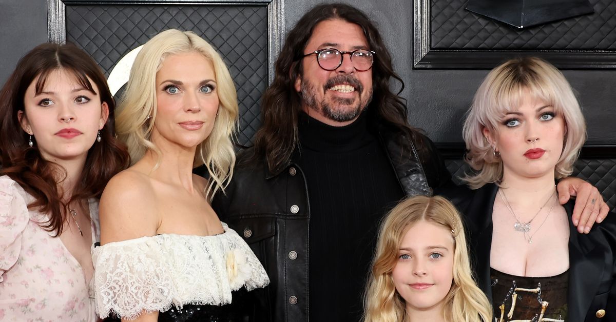 Dave Grohl love child: Foo Fighters frontman welcomes a fourth child ...
