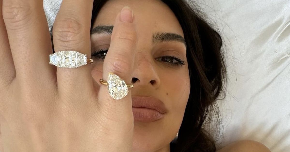 Emily Ratajkowski turns engagement ring into 'divorce rings' after ...