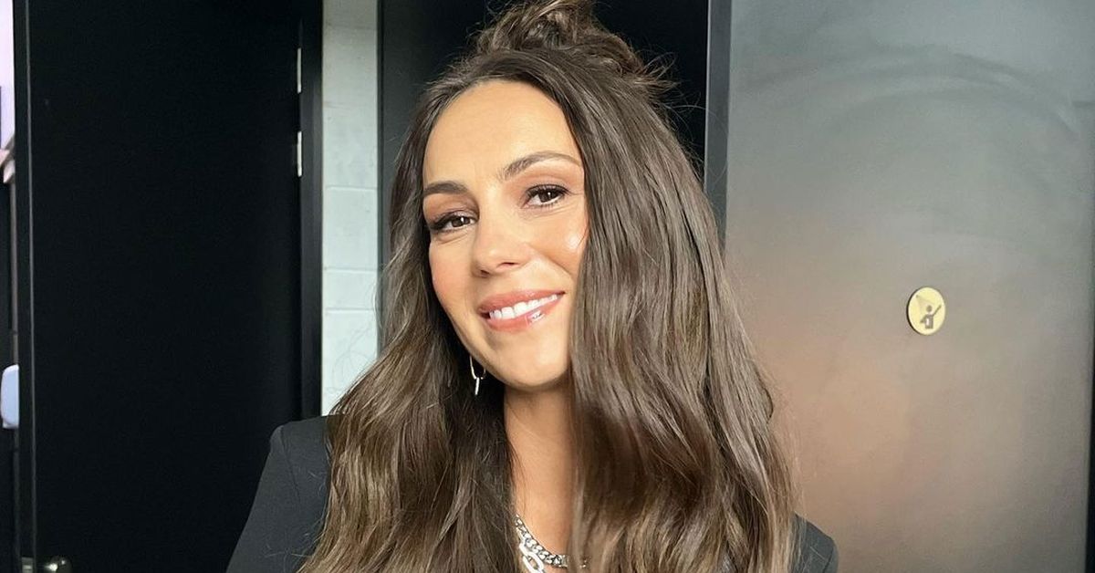 Amy Shark interview: Australian singer on music, meeting fans on the ...