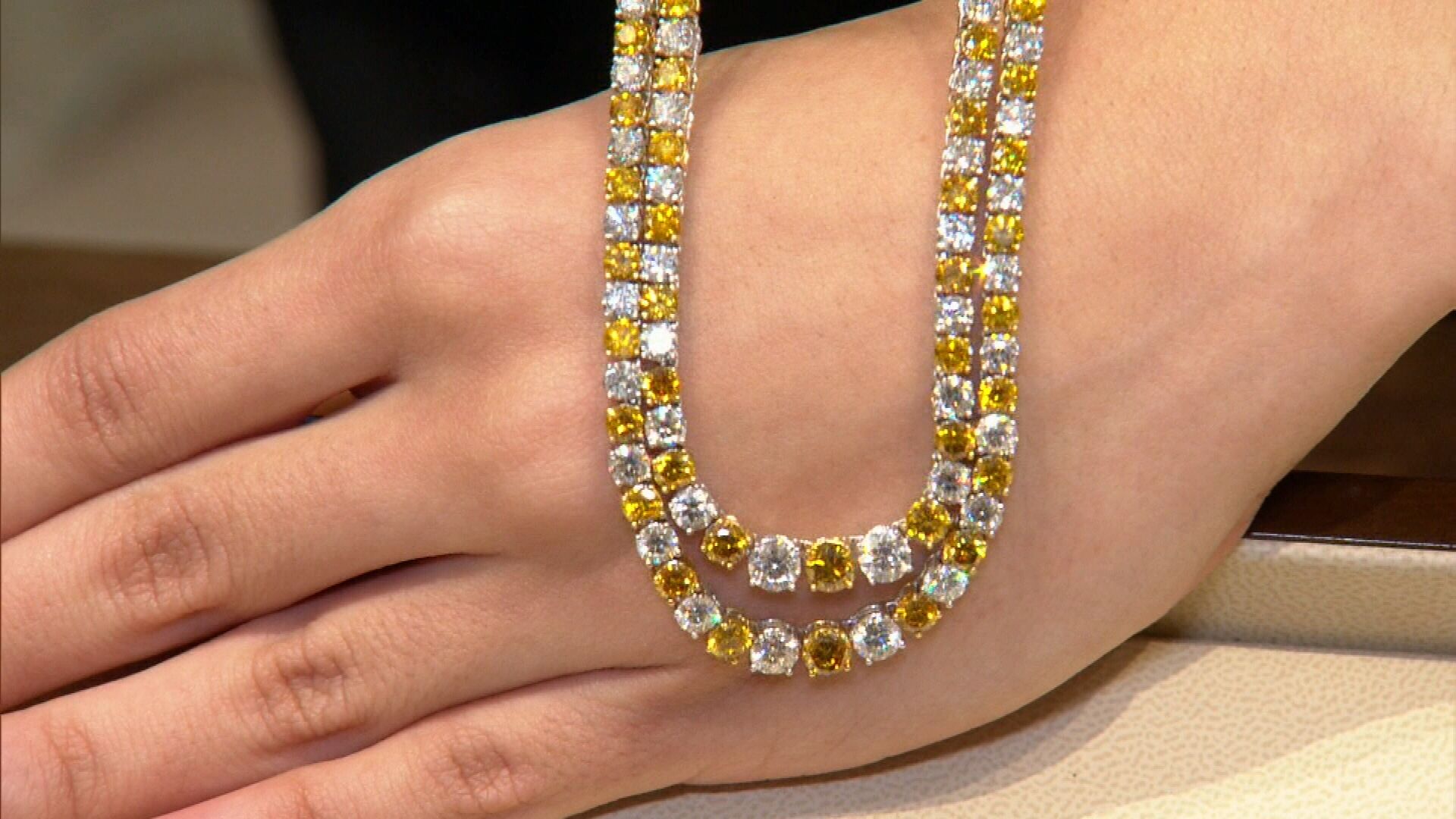 Iconic Perth jewellery store goes under