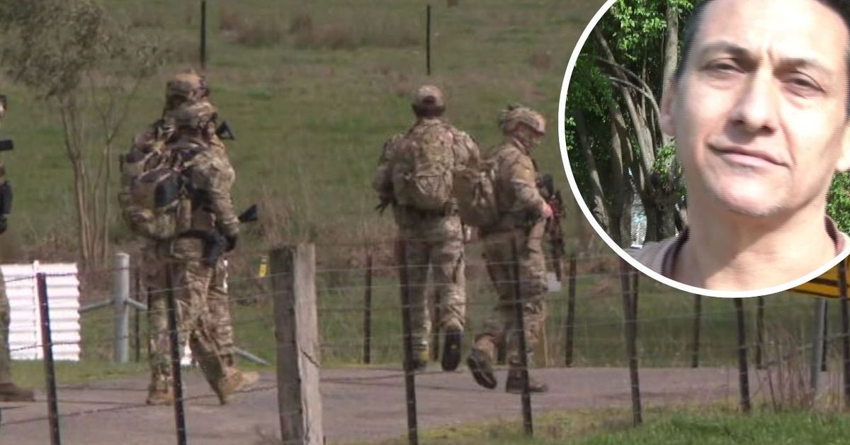 Porepunkah shooting updates: More officers deployed to search for ...