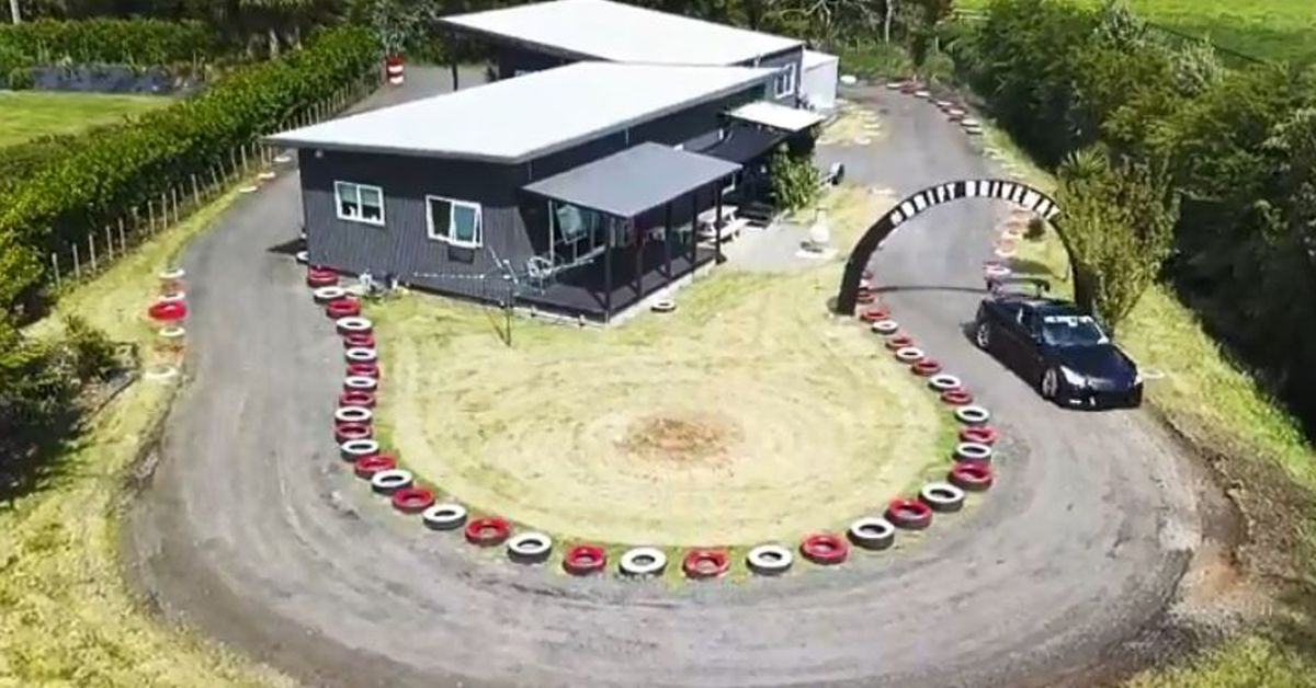New Zealand Dad spends $16,000 turning his backyard into a race track