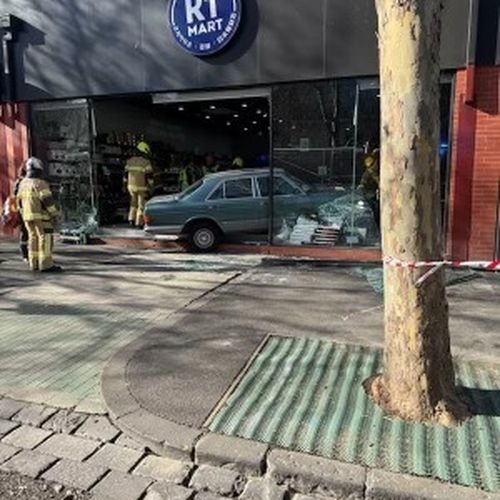 Two injured after car hits pedestrian, crashes into shop in Melbourne CBD