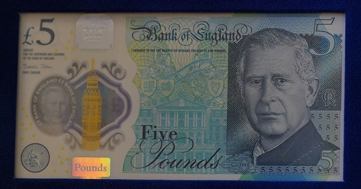 King Charles banknotes sell for 12 times their value as collectors ...
