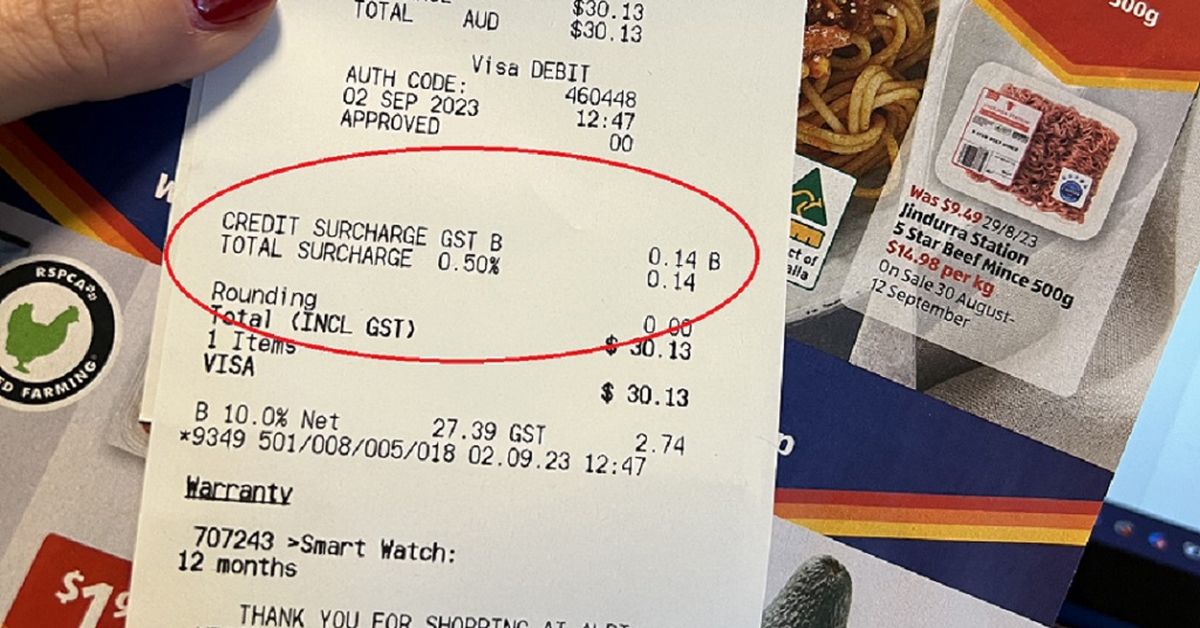 Aldi shopper spots additional charge for credit card use on receipt ...