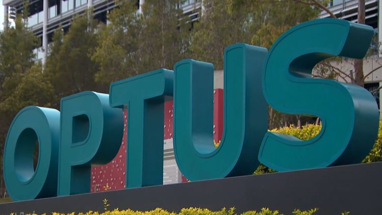 Optus hit with maximum fine over phone scam