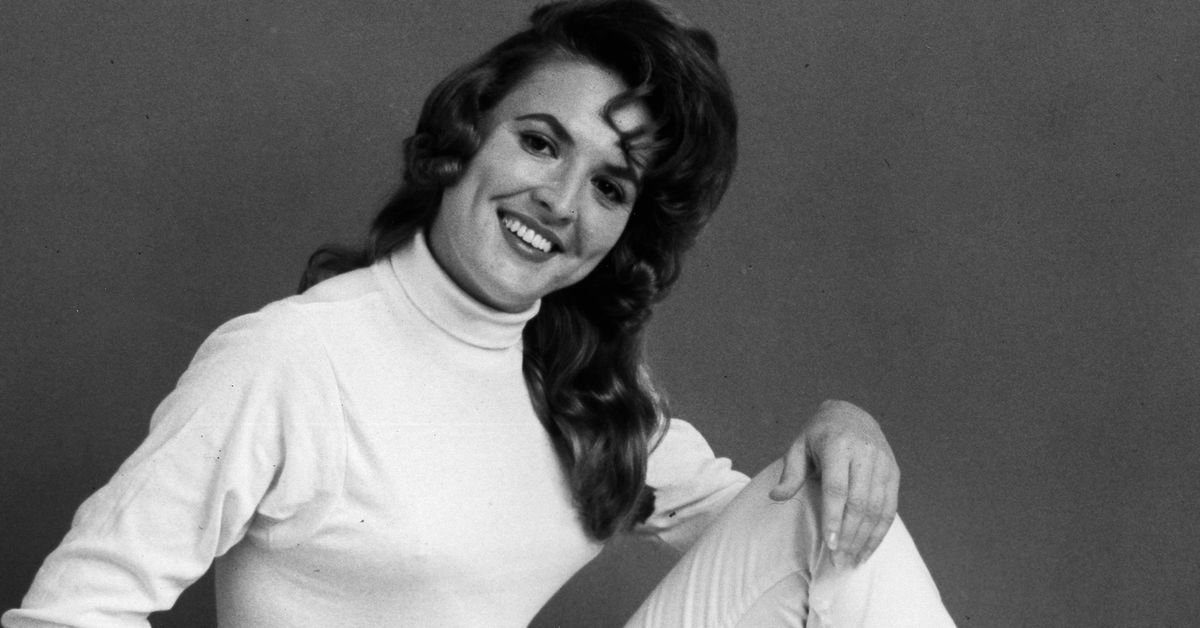 Melba Montgomery death: Country music star dies at 86 after a 'long' battle with dementia ...