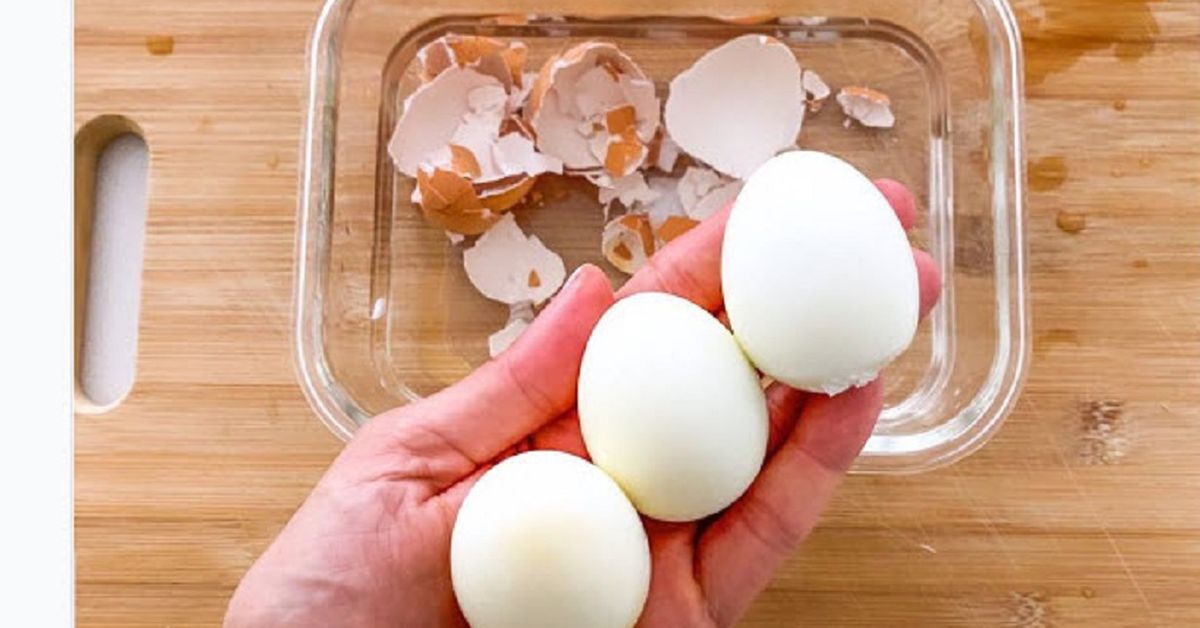 Aussie woman's 'genius' egg peeling hack: 'Perfectly peeled eggs from ...