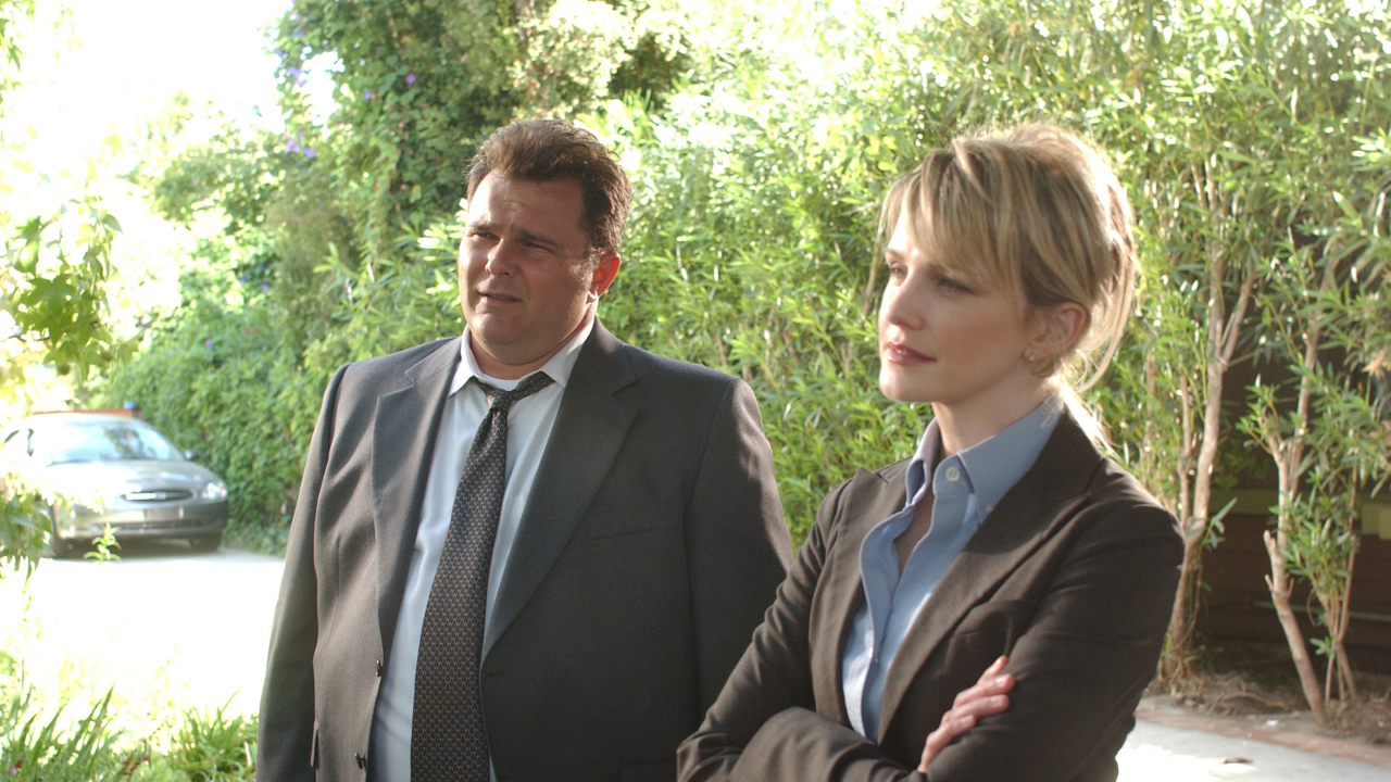 Watch Cold Case - Season 2 - Ep 4 The House | 9Now