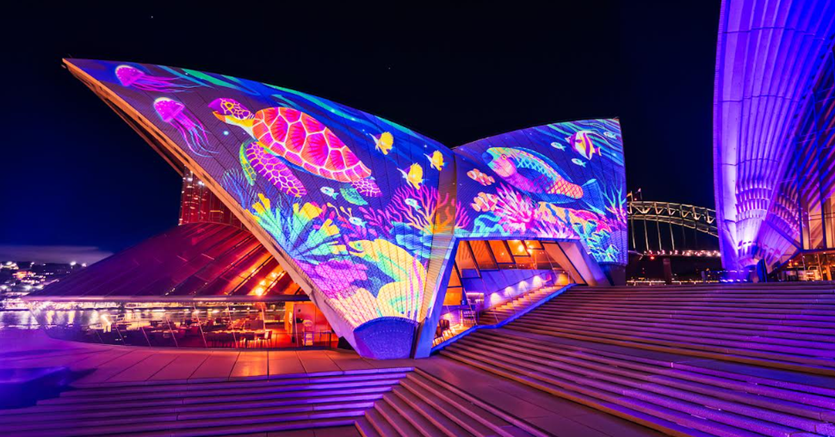 Sydney Opera House sails light up to mark 50 Years of Apple