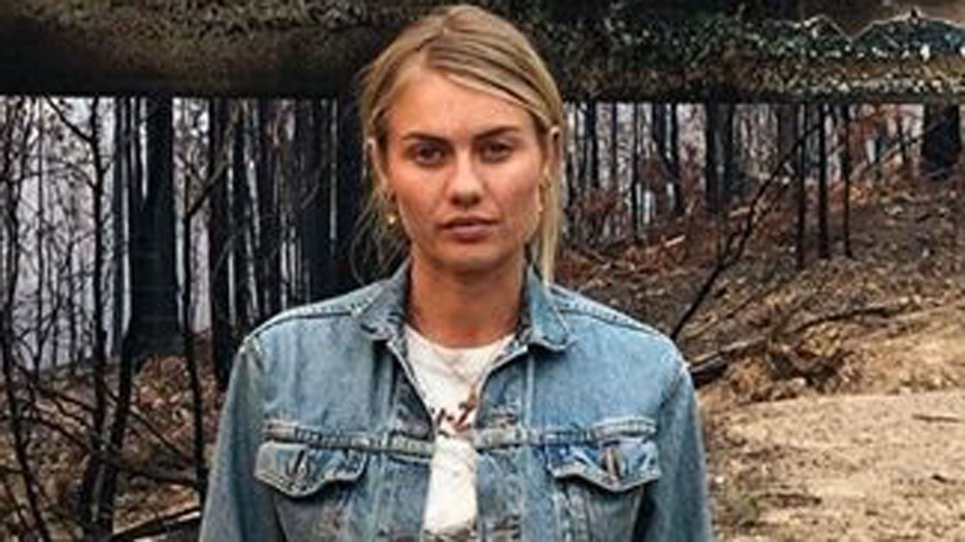Elyse Knowles shares 'heartbreaking' photos from holiday amid bushfires ...