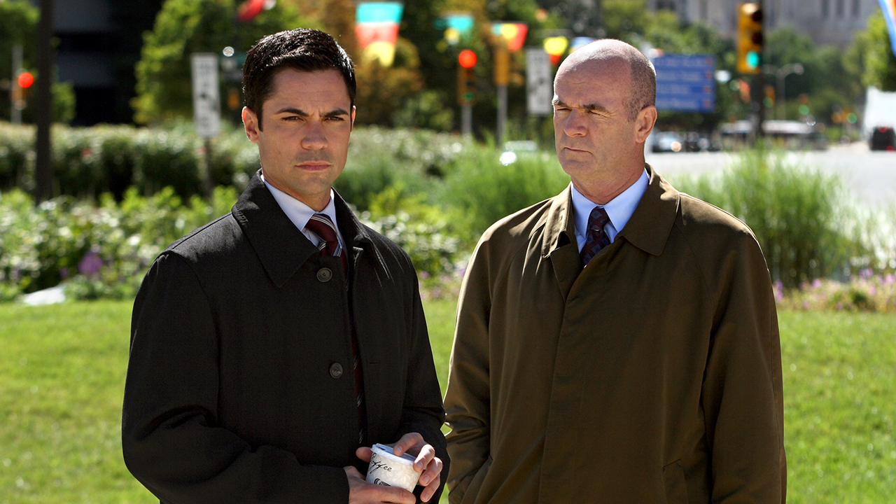 Watch Cold Case - Season 5 - Ep 3 Running Around | 9Now