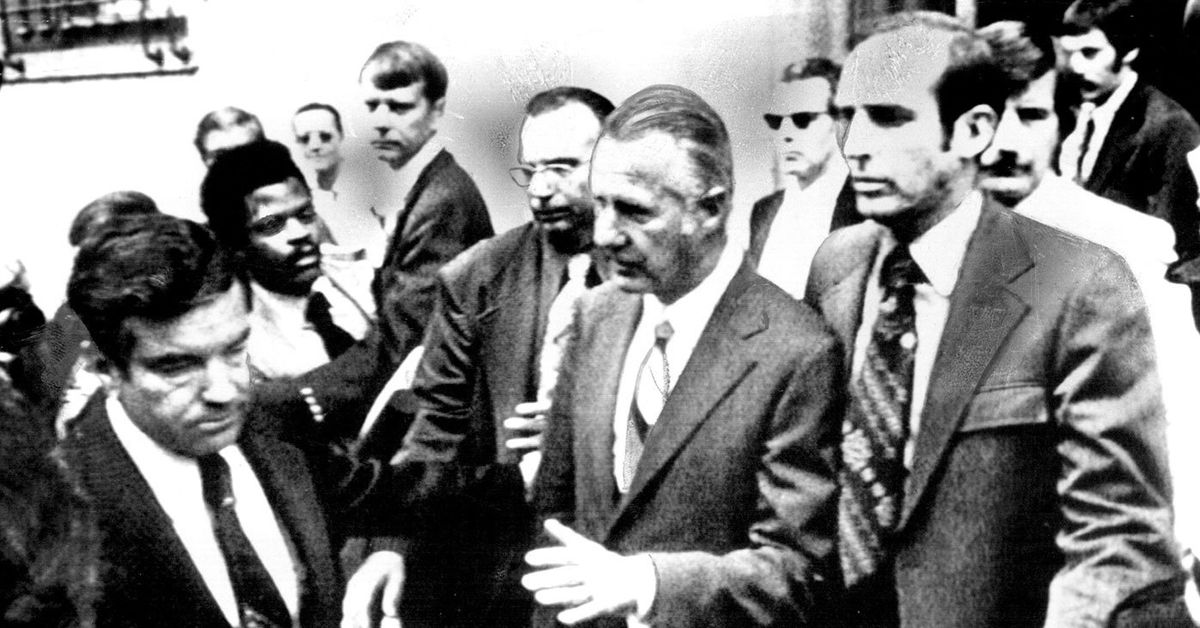 Today in History - October 10: The deal that kept a criminal from ...