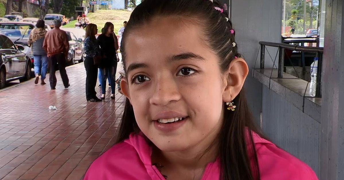 Body Bizarre: Real-life 'Sleeping Beauty' falls asleep for weeks at a ...