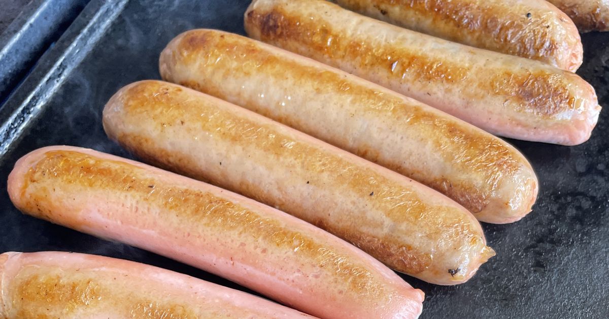 This is what makes a democracy sausage - 9Kitchen