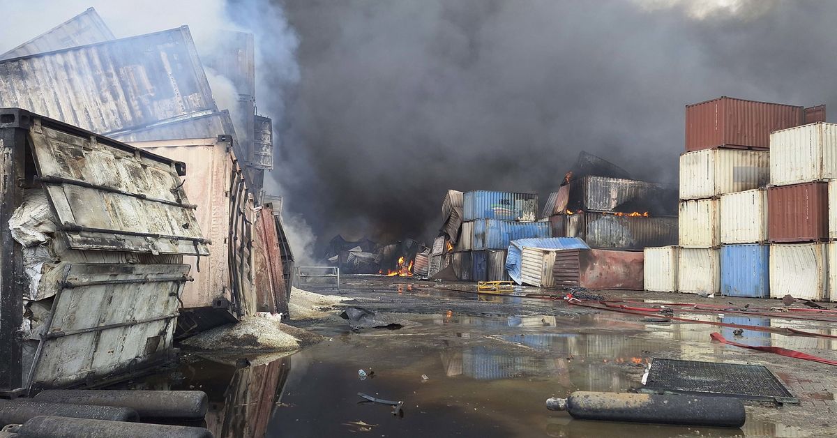 iran: Massive explosion at Iranian port kills dozens