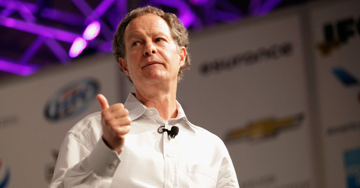 Supermarket CEO suggests healthy eating can solve healthcare battle ...