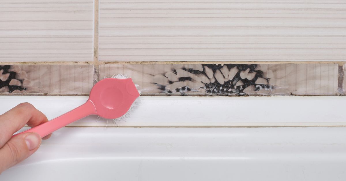 How to clean grout: Five grout cleaning hacks using things you already ...
