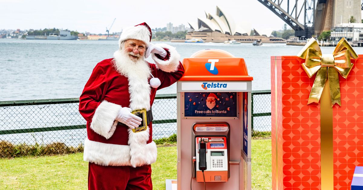 Call Santa: Hotline to Santa opens for Christmas