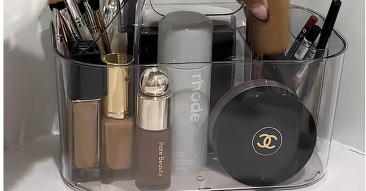 Kmart makeup caddy: The $6 hack that will transform your makeup storage ...