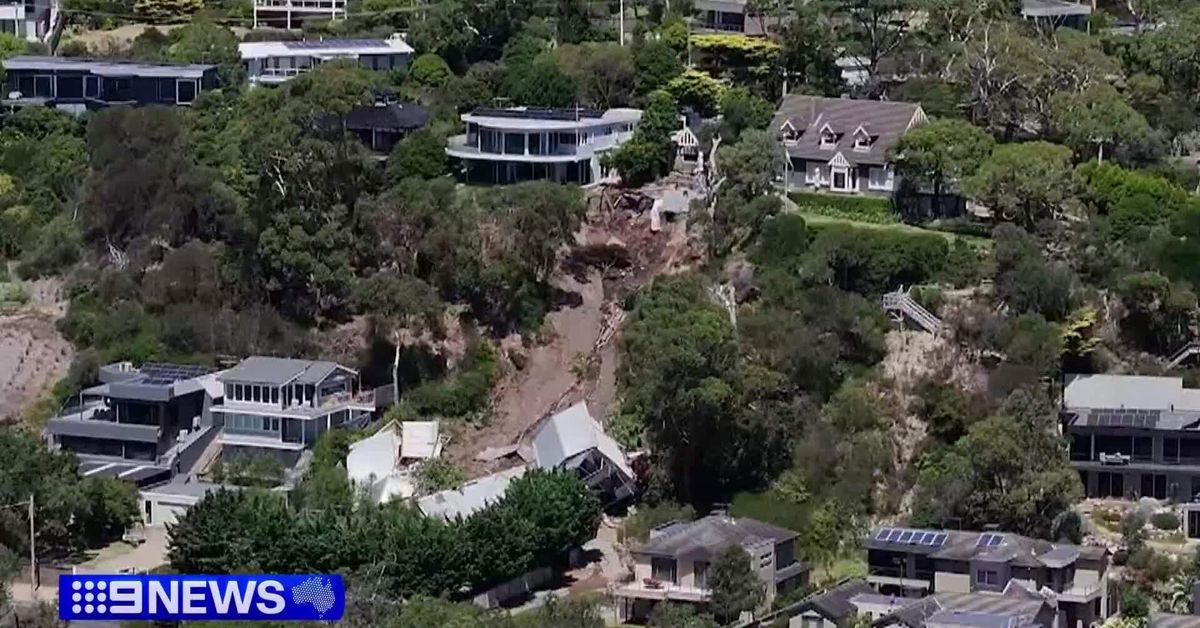 McCrae landslide: Five more homes evacuated near landslide site in Victoria