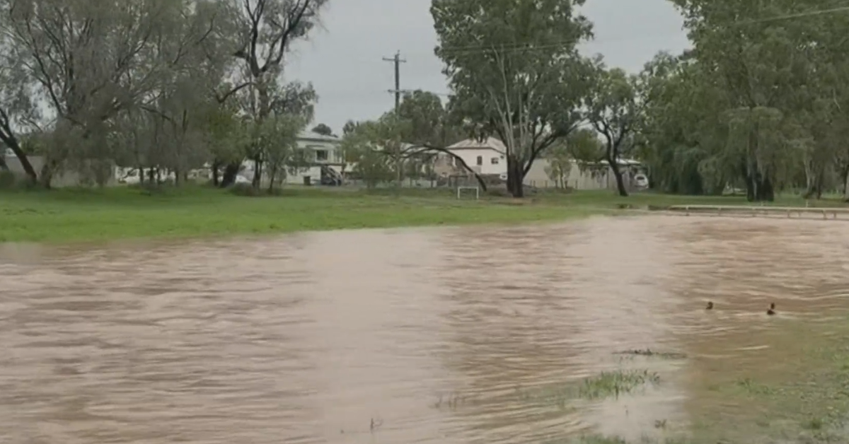 Queensland floods: Rain easing in flood-affected outback Queensland