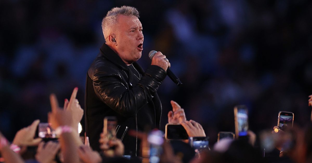 Jimmy Barnes: A﻿ustralian rock legend Jimmy Barnes tells fans he is ...
