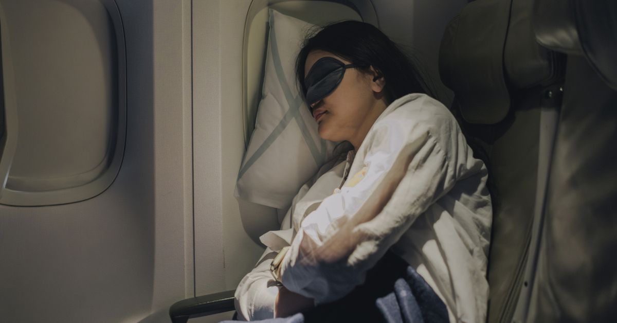 Why are airplanes always so cold? A flight attendant explains the ...