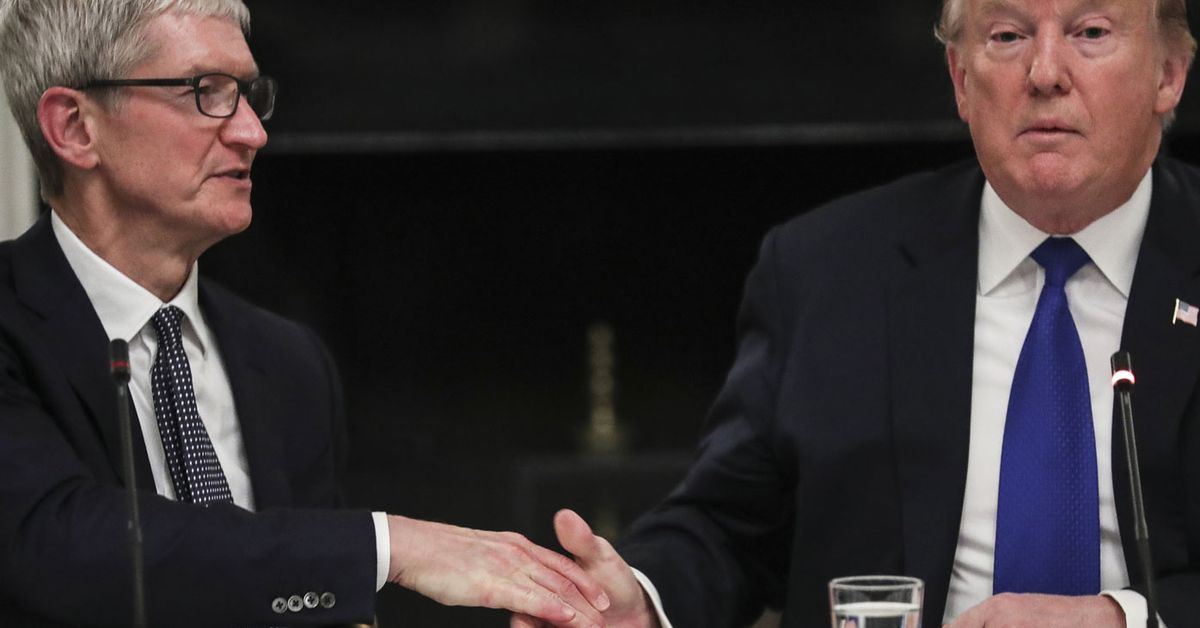 Apple CEO changes Twitter name after Trump calls him 'Tim Apple' - nine ...