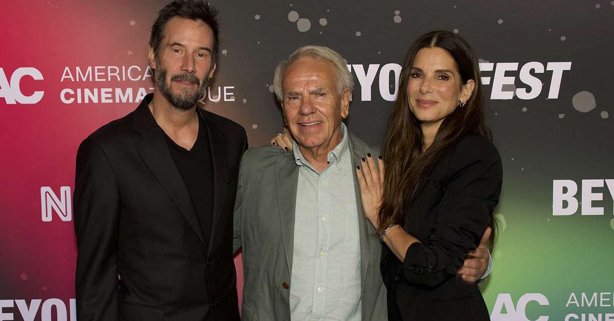 Sandra Bullock reunites with Keanu Reeves in first public appearance ...