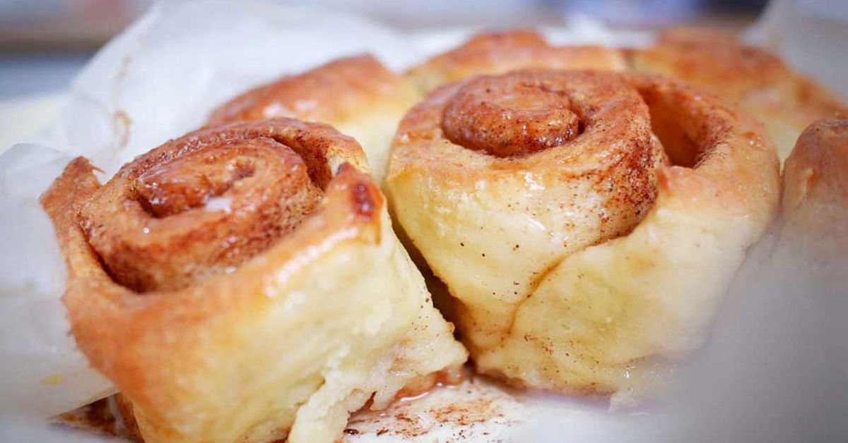 Easy cinnamon scrolls recipe | Four ingredient cinnamon scrolls | Every ...
