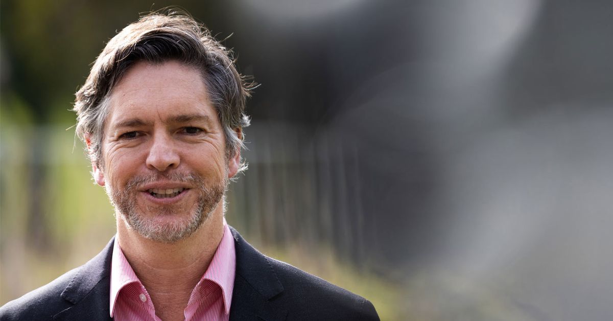 Nicholas Reece sworn in as Melbourne Lord Mayor