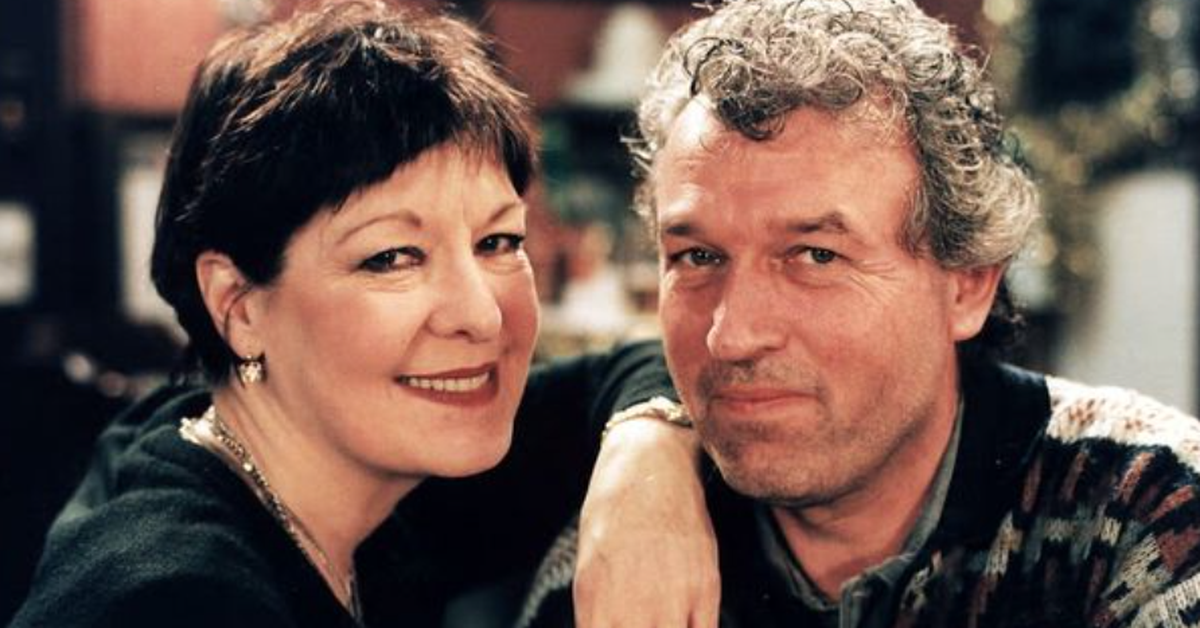 Roberta Taylor death: EastEnders star dies aged 76 after infection ...