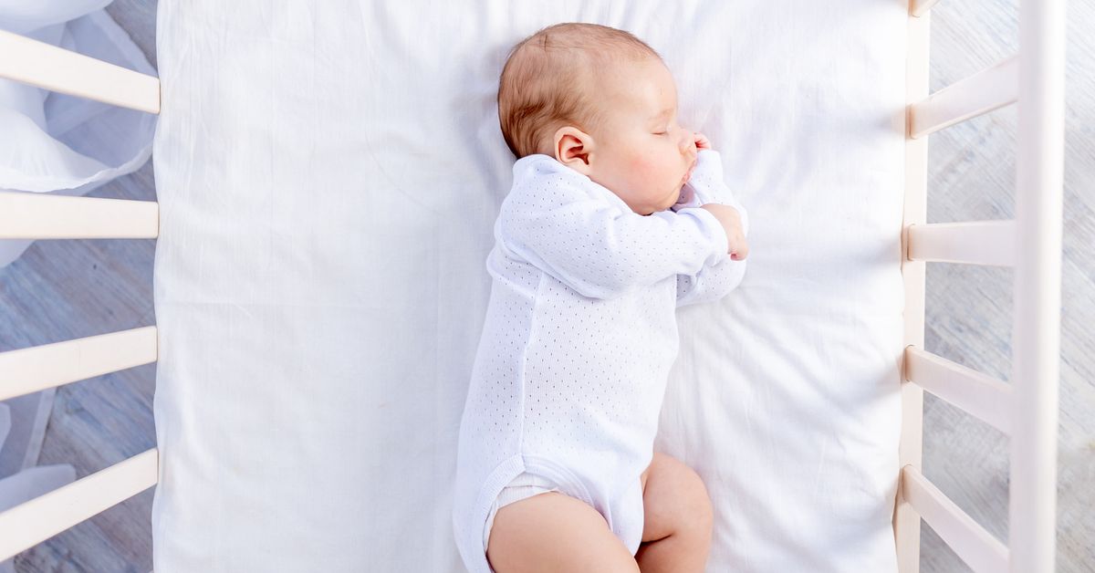 How to tell if your baby is cold at night: Five signs that your baby ...