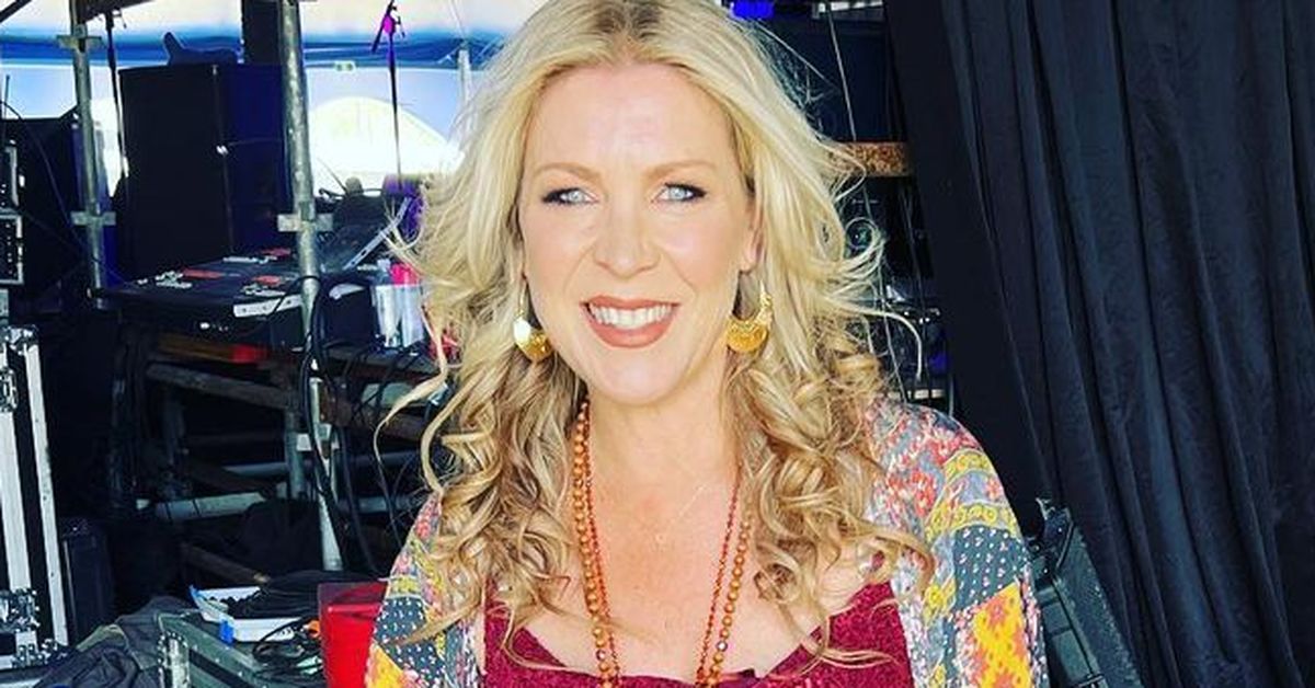 Aussie singer Gina Jeffreys reflects on impact country music legend ...
