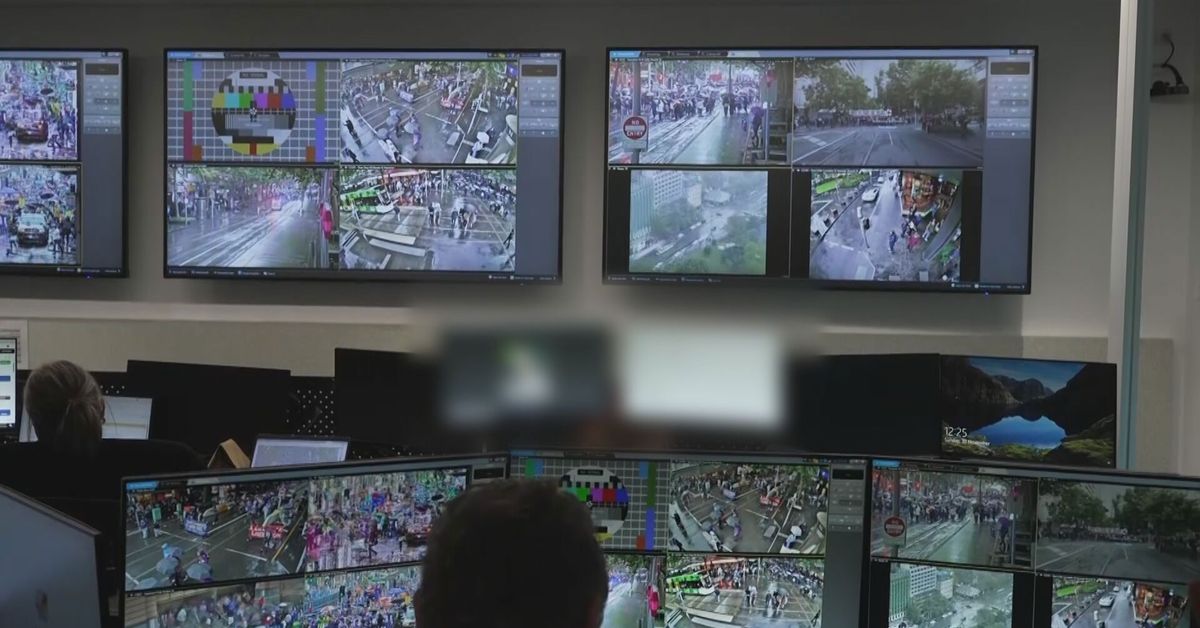 A Current Affair: Inside police's operation centre during a protest